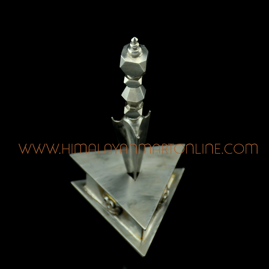 6" Iron Phurba: Buy 6" Iron Phurba Online - Himalayan Mart