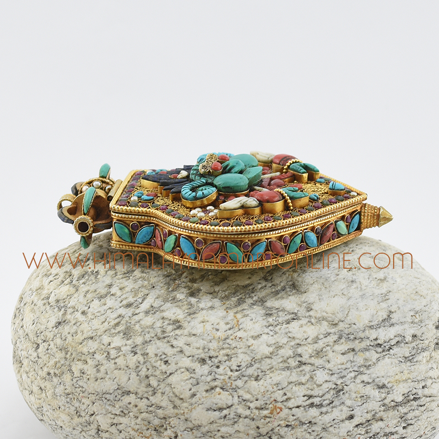 Cheppu Silver Ghau Pendant is a small prayer box worn as pendant by ...