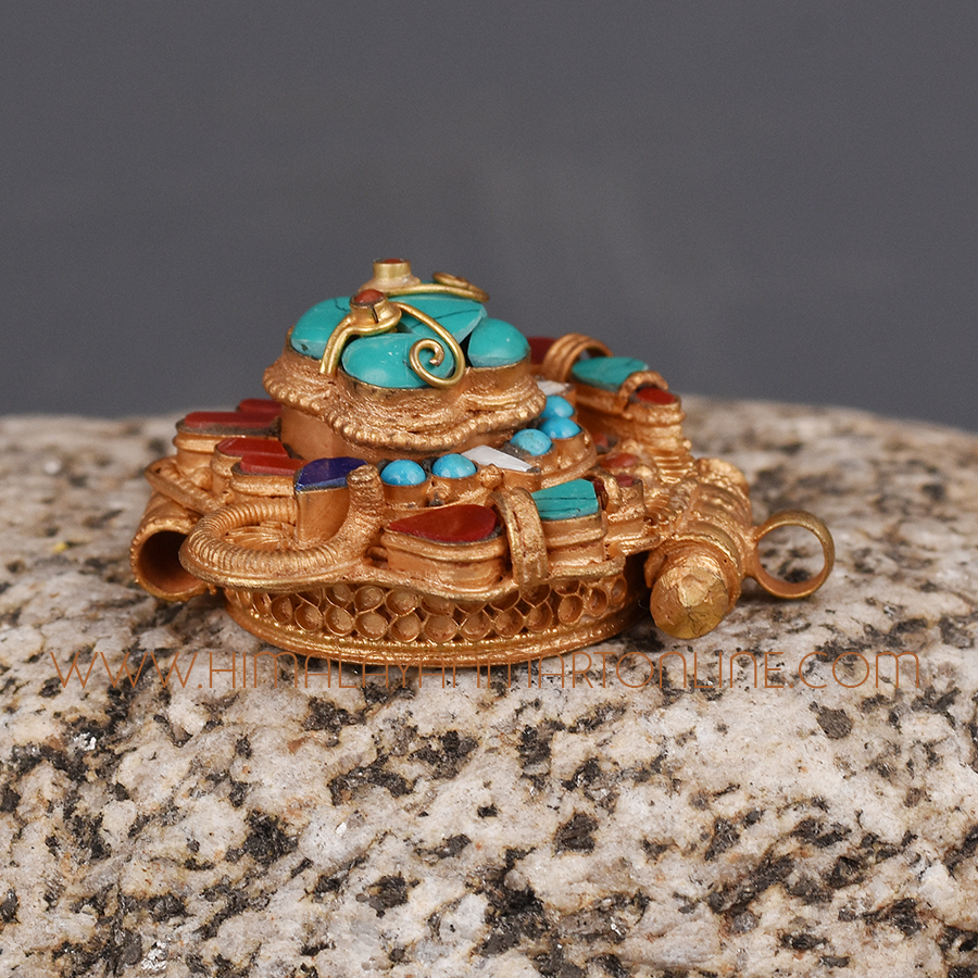 Handcrafted Cheppu Face Ghau – Ritual Pendant & Prayer Box